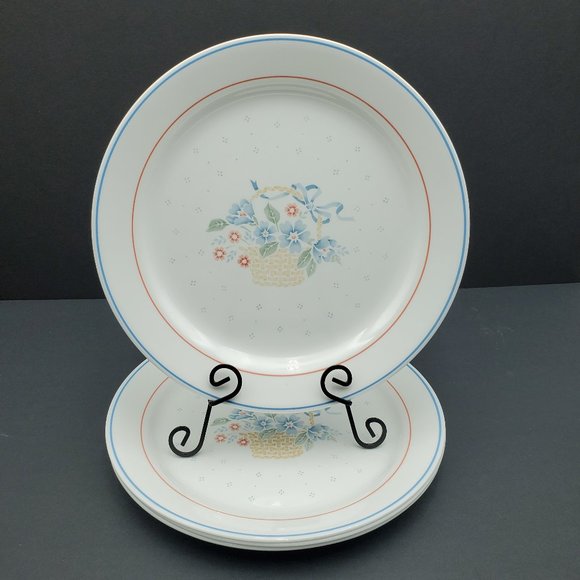 Corelle | Dining | Corelle Country Cornflower Dinner Plates Flowers ...